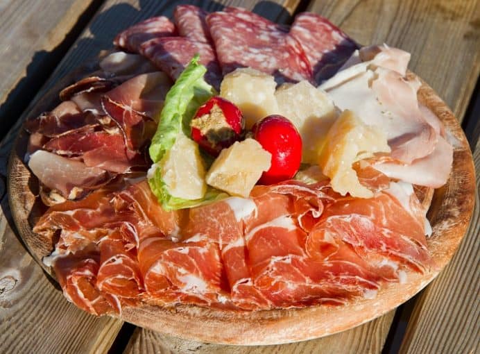 Italian Picnic Menu Recipe Ideas - A taste of Mediterranean