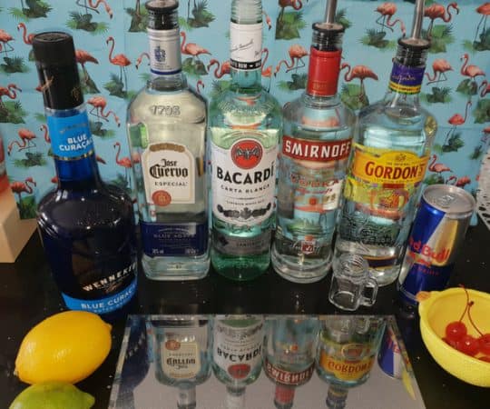 How to Make a Bullfrog Cocktail Drink